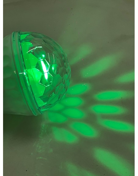 Foco Bluetooth con luces LED y bocina integrada LDB-0012